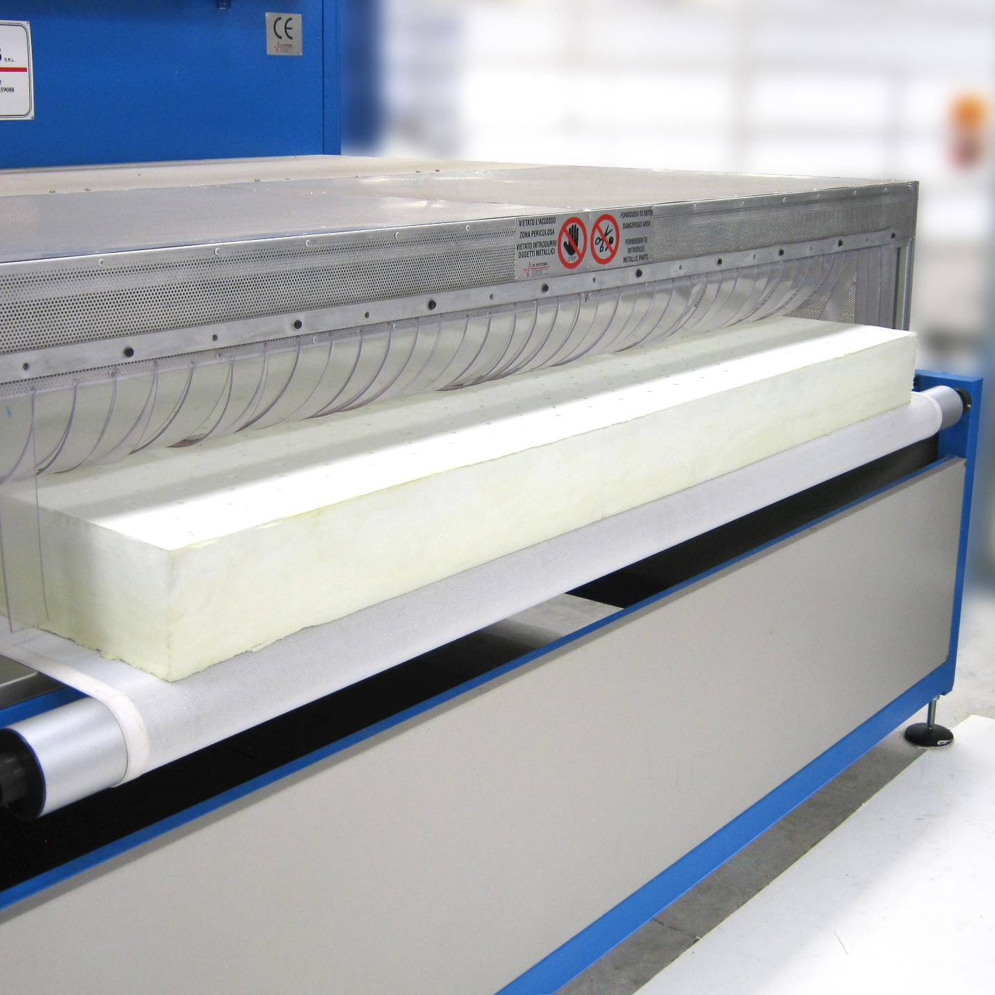 Vulcanization and drying equipment