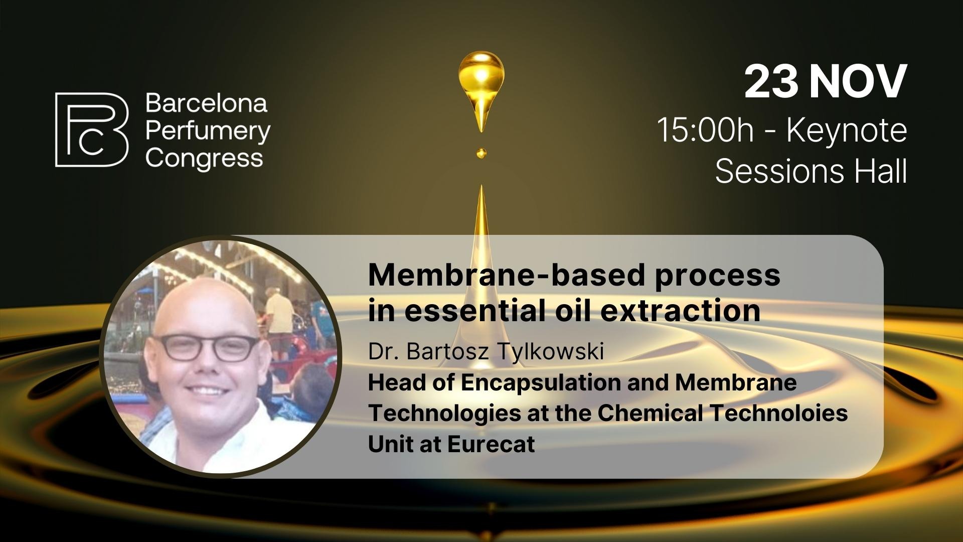 Membrane-based process in essential oil extraction
