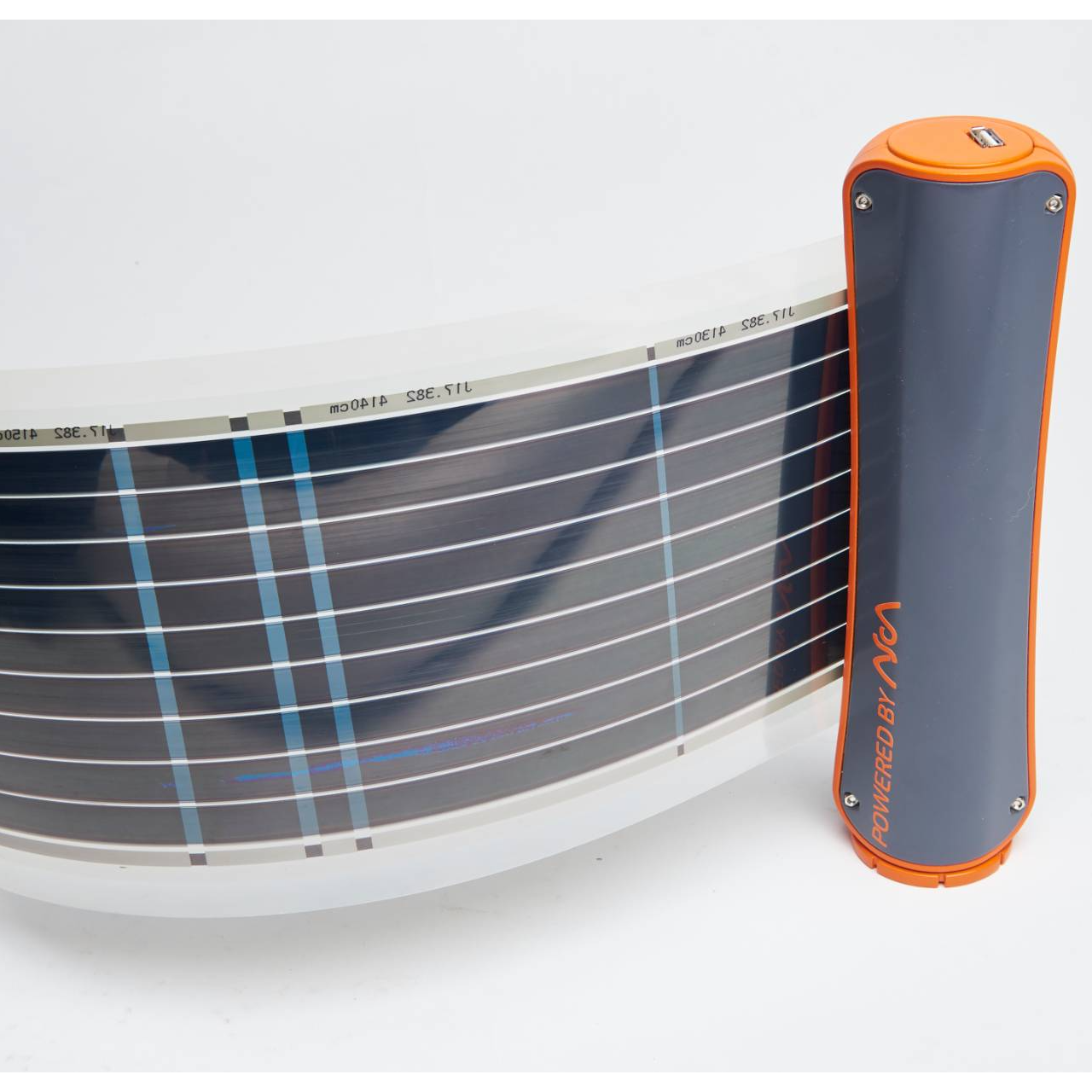 ASCA® SunGo Roll, the compact and rollable solar charger