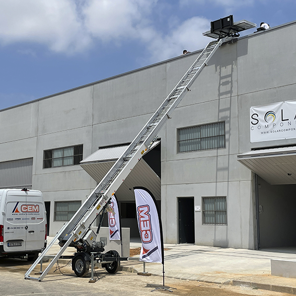 PAUS EASY SOLAR LIFT