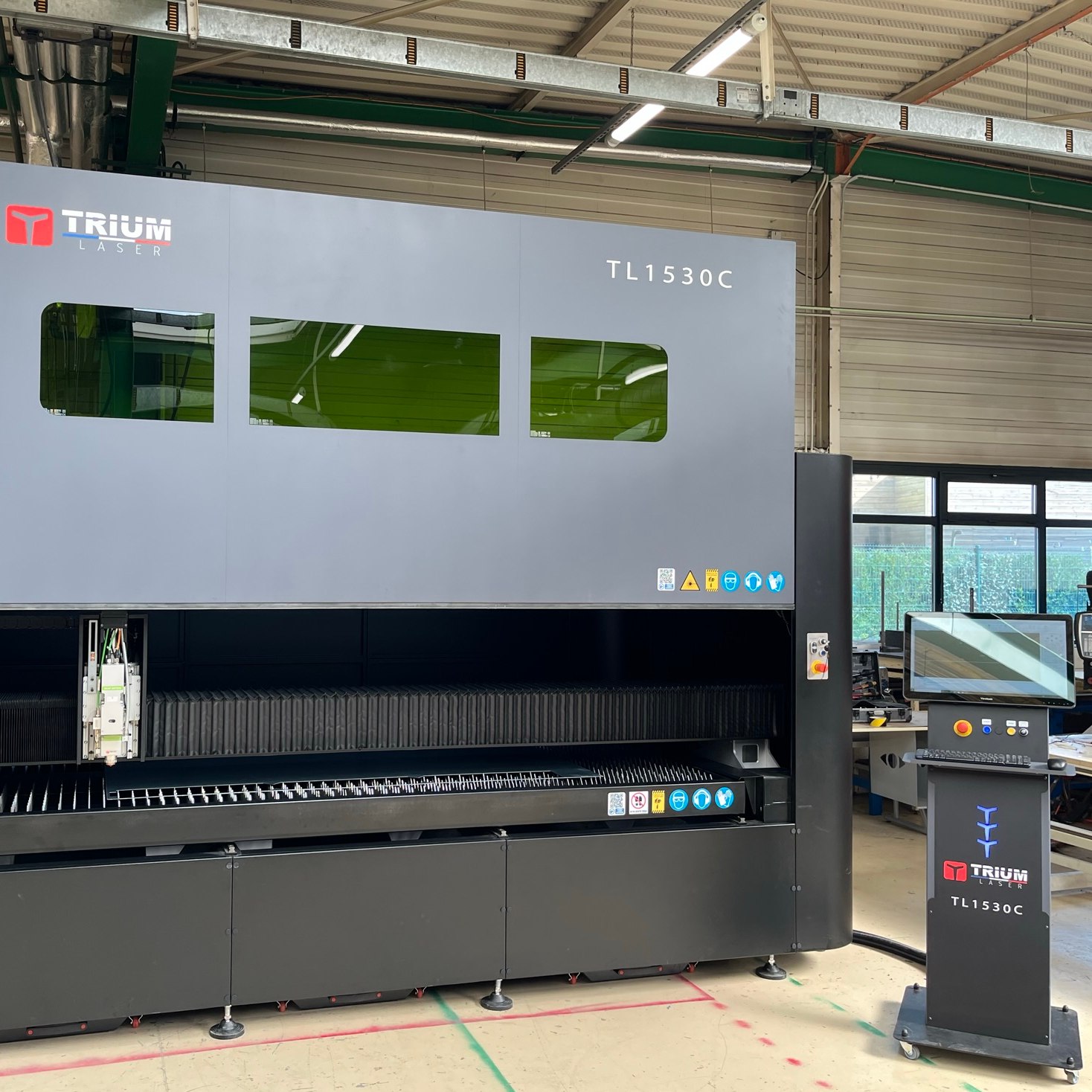 Machine de Découpe Laser Fibre TRIUM LASER TL1530C