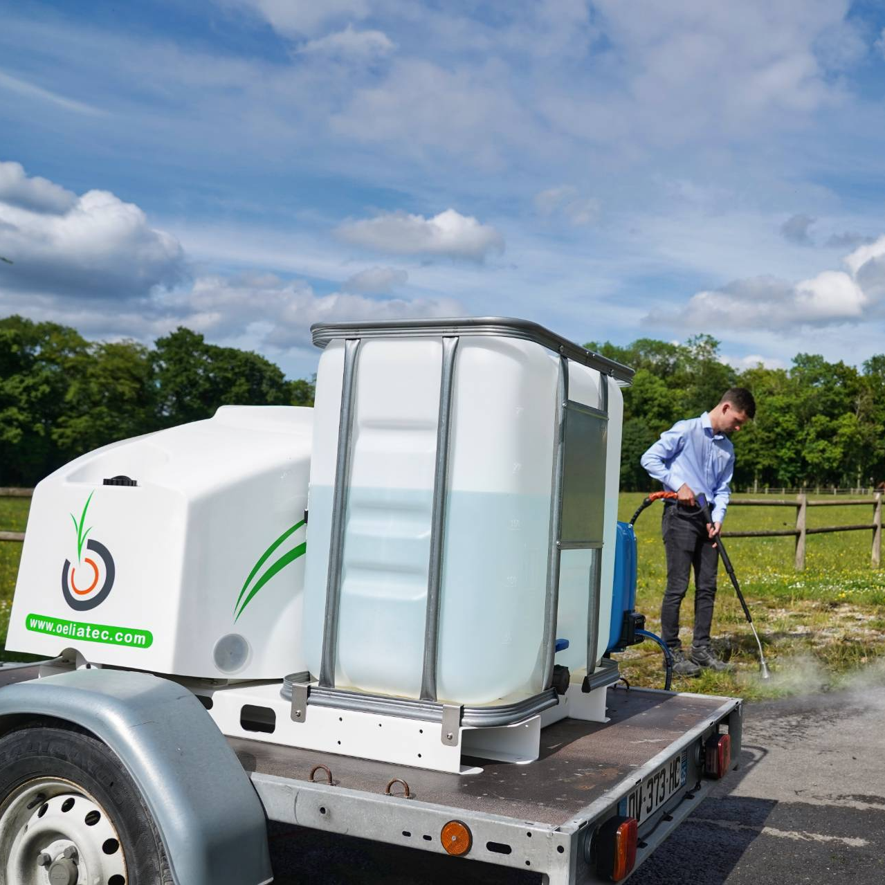 MACCHINA PER IL DISERBO NATURALE SOLO CON ACQUA CALDA OELIATEC